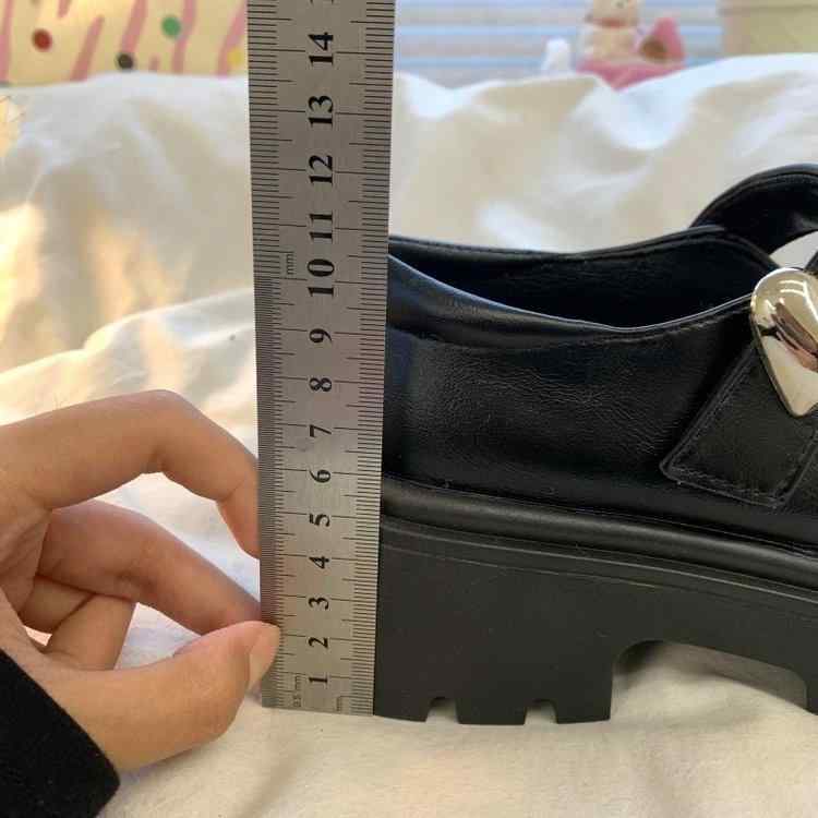 2靴 レディース 厚底 マリージェーン シューズ 愛 ハート 学生靴 レトロ かわいい JK ローファー スクール 普段使い デート お洒落・流行要素: 浅口, 坡跟, 粗跟, 厚底, 防水台, レザー・靴のつま先の形状: ラウンドトゥ・ス...