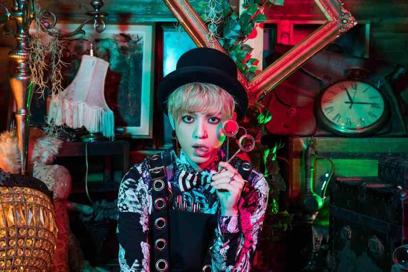 Over “Quartzer"(CD+DVD)