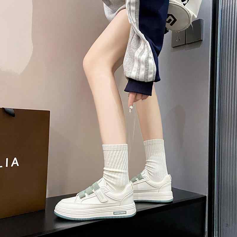 スニーカー レディース 厚底 カジュアル シューズ 靴 超人気 女性用 秋冬