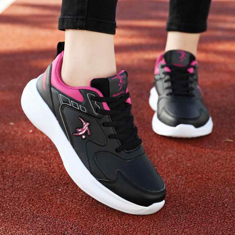 スニーカー レディース シューズ 秋 運動靴 通気性 メッシュ 衝撃吸収 軽量 ランニング 滑り止め 柔らかい 旅行