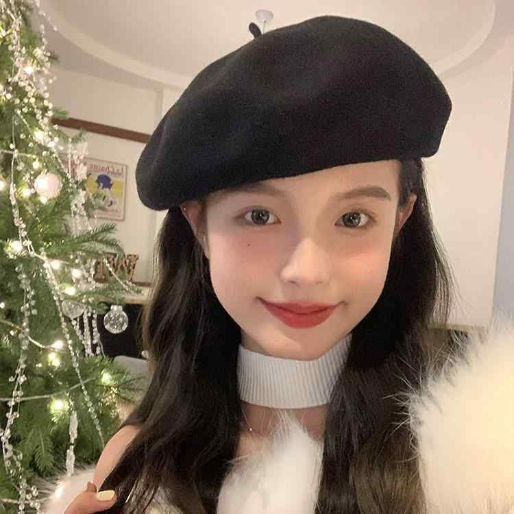 2ベレー帽 レディース 秋冬 韓国風 オーストラリア産ウール 小顔効果 暖かい 帽子 上品 きれいめ かわいい おしゃれ・カテゴリ: ベレー帽・帽子のタイプ: 丸型・つばのタイプ: つばなし・カラー: ブラック, スイカレッド, マカロンパ...