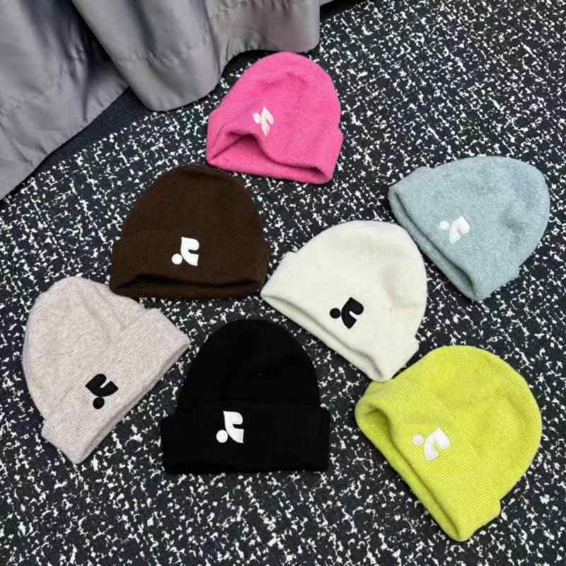 ニット帽 レディース 秋冬 保温 暖かい 小顔効果 カジュアル ゆったり 刺繡