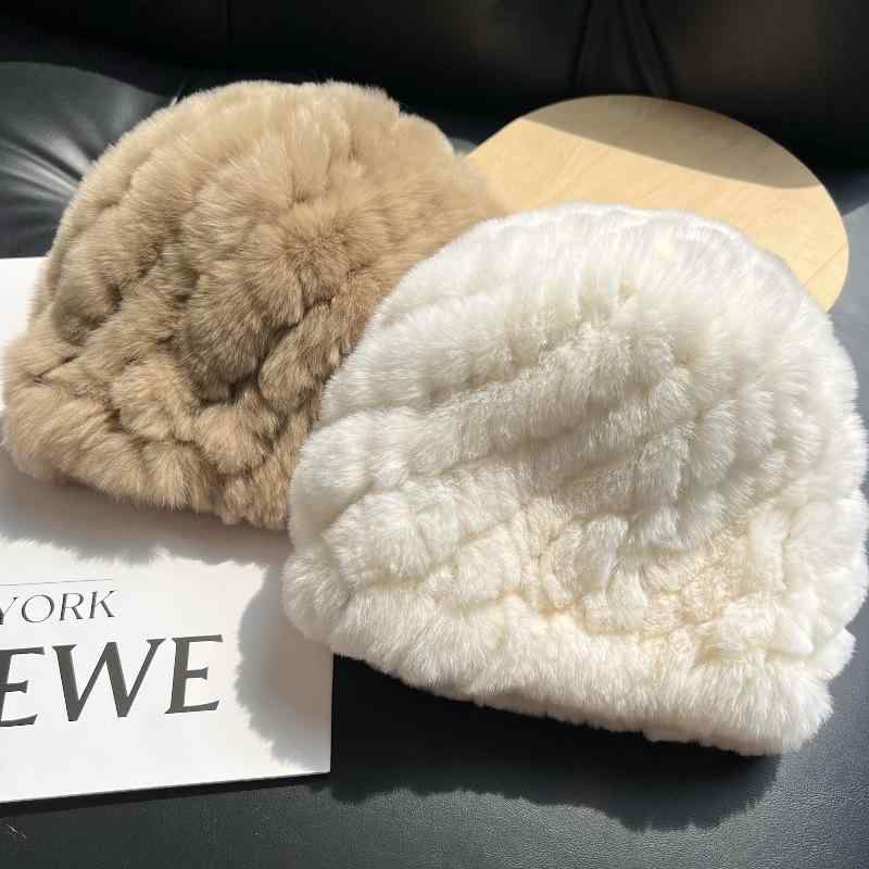 帽子 レディース 厚手 ニット帽 ファー 防寒 保温 暖かい 耳当て付き 毛皮 あったか かわいい 小顔効果 秋冬