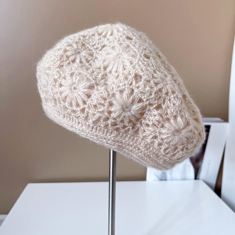 ベレー帽 レディース 羊毛混紡 手編み ニット帽 ダブルレイヤー かぎ針編み 花柄 画家帽 かわいい 秋冬・製品カテゴリ: ベレー帽・流行の要素: 花・帽顶款式: 圆顶・帽檐款式: 无檐・カラー: ブラック, ホワイト, ベージュ, グレー...