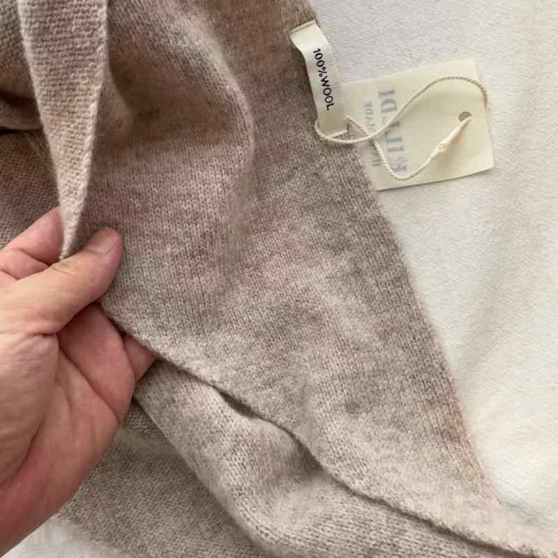 2マフラー レディース 秋冬 ピュアウール 三角巾 ショール 韓国版 シンプル 羽織り 保温 ストール 長い ネックウォーマー 暖かい 防寒