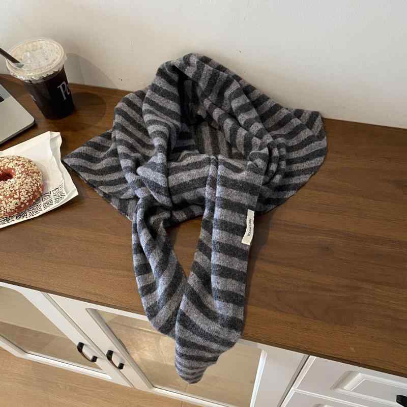 ショール レディース 秋冬 オーストラリア産ウール100% ニット 大判 三角巾 ストール 暖かい 防寒・編み方: 平織り・対象シーズン: オールシーズン・スタイル: 三角巾・カラー: グレー, アンゴラレッド, ミルクティー, ブラック,...