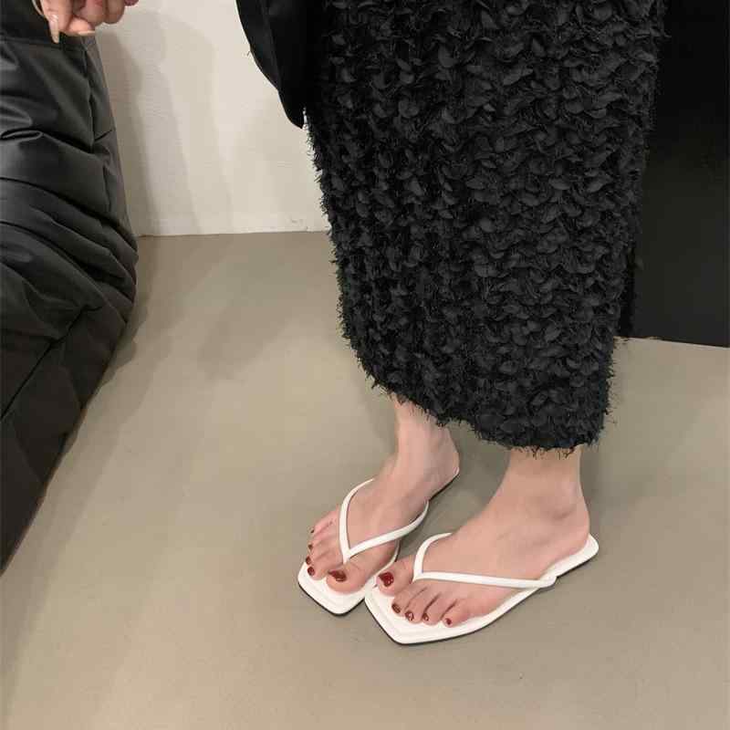 サンダル レディース 春夏 フラット ぺたんこ ビーチサンダル 歩きやすい 滑り止め 普段使い 海 砂浜 リゾート