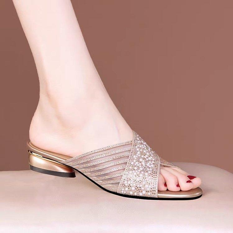 サンダル レディース フラット スリッパ ラインストーン 魚口 疲れない 歩きやすい ミュール ローヒール きれいめ おしゃれ 外履き・カテゴリ: サンダル・対象: 大人・スタイル: カジュアル・アッパー素材: PVC・ソール素材: ゴム・...