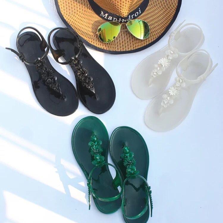 サンダル レディース ファッション フラットソール ぺたんこ 歩きやすい Tストラップ ビーチサンダル 花柄 普段使い リゾート カジュアル