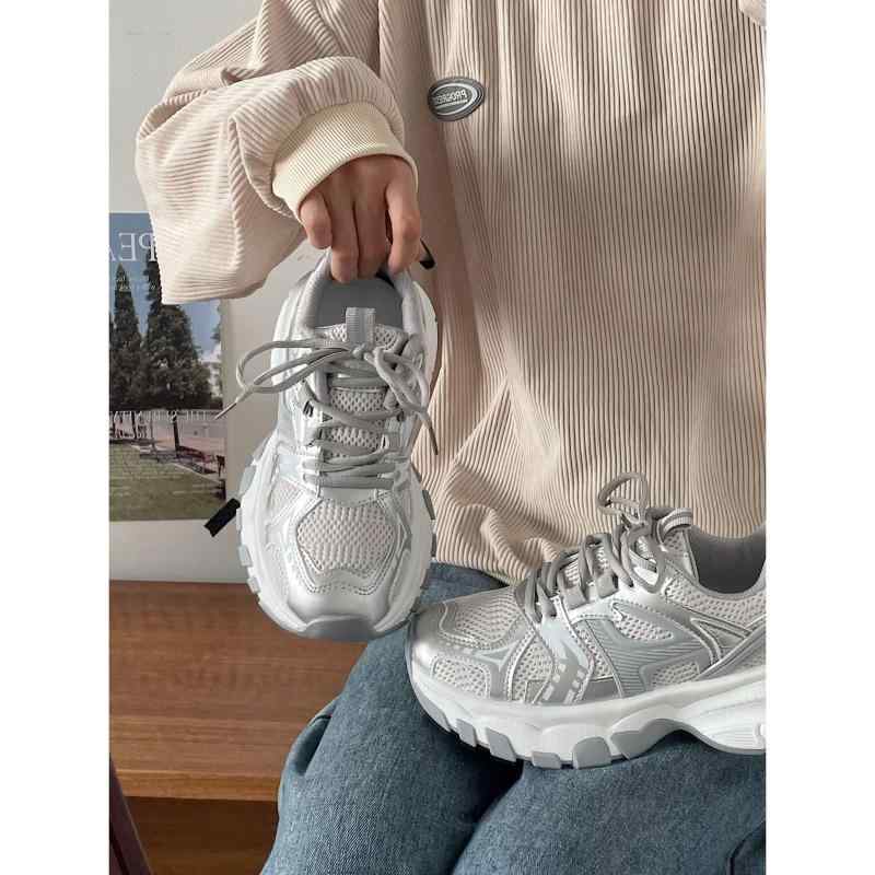 スニーカー レディース 厚底 シルバー 通気性 メッシュ スポーツ ランニング 普段使い かわいい 歩きやすい