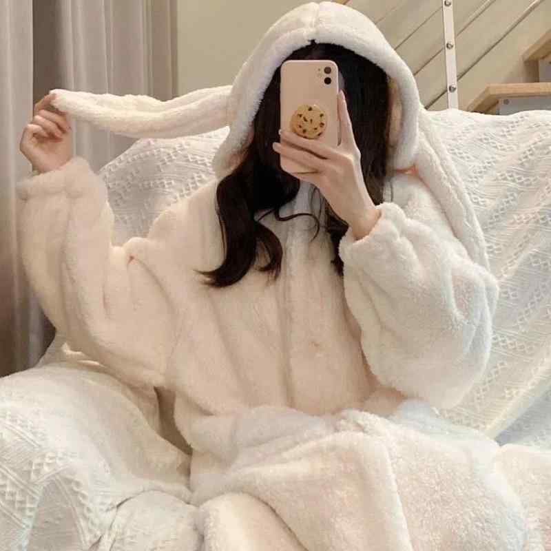 パジャマ レディース 冬用 珊瑚フリース フランネル あったか かわいい ルームウェア 寝巻き 厚手 部屋着 ロング丈 女性用 婦人 秋冬 長袖 柔らかい ふわふわ ゆったり 暖かい 冷え対策 リラックス