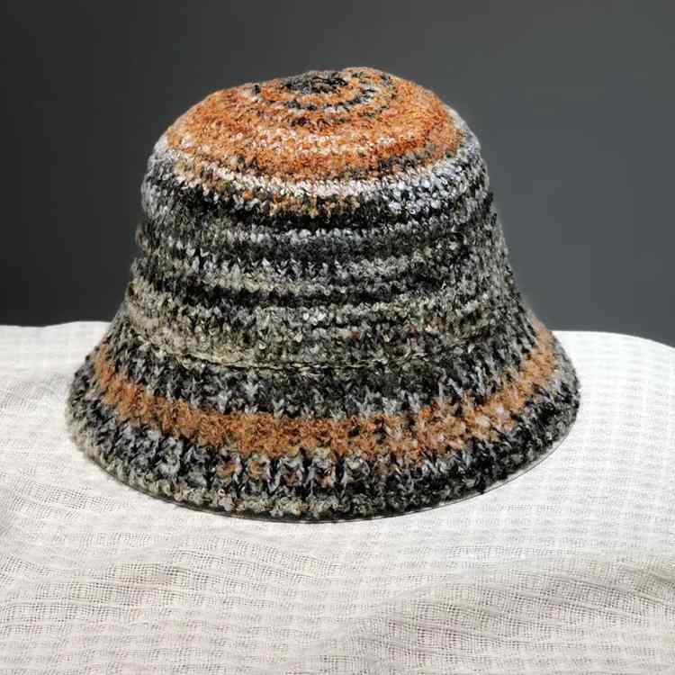 2帽子 レディース 秋冬 防寒 保温 暖かい ニット帽 毛糸 漁夫帽 バケットハット 小顔効果 カラフル グラデーション