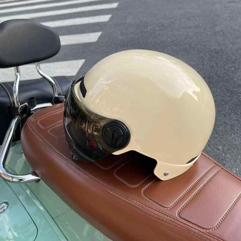 ヘルメット 男性用 女性用 バイク用 電気自動車用 通気 防臭 吸汗 日焼け防止 国際基準適合