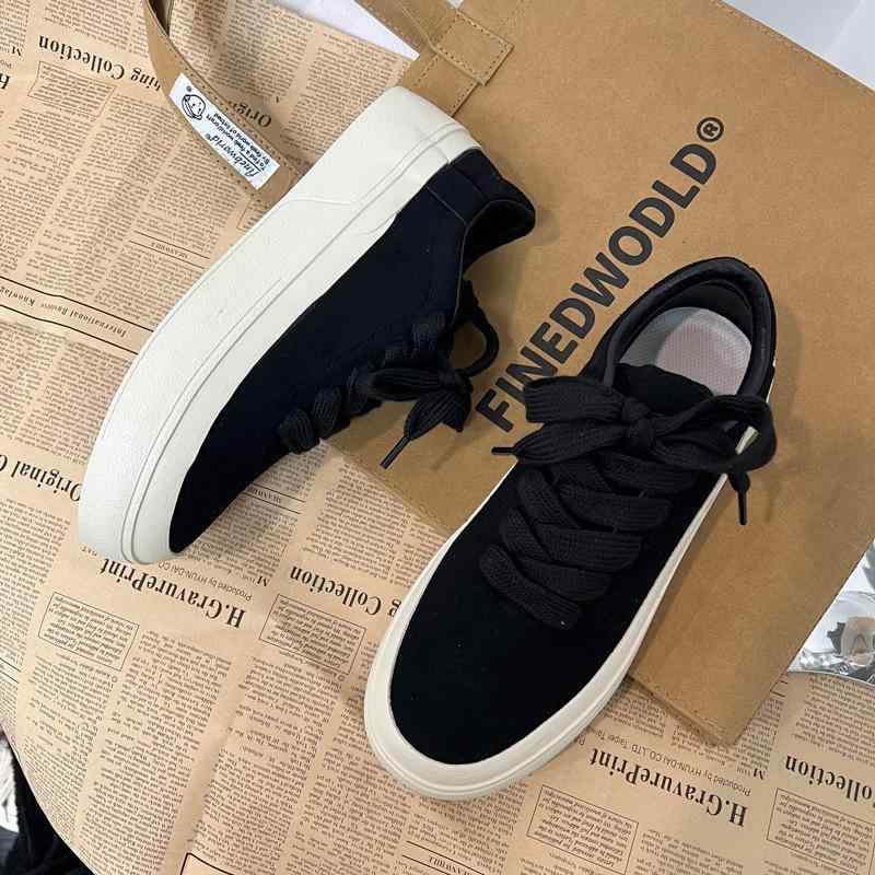 スニーカー メンズ 男性用 ローカット 紐靴 黒色 普段使い 運動靴 通学靴 カジュアル スポーティ