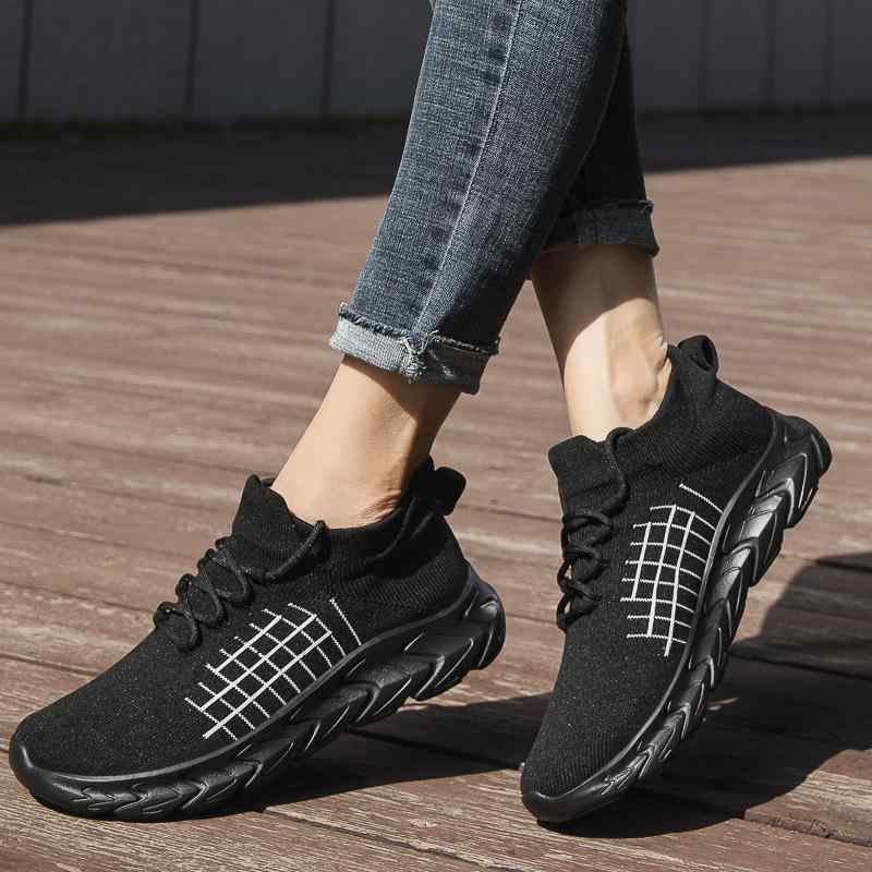 スニーカー レディース メンズ ランニング シューズ ペア 普段使い トレンド スポーツ 男性用