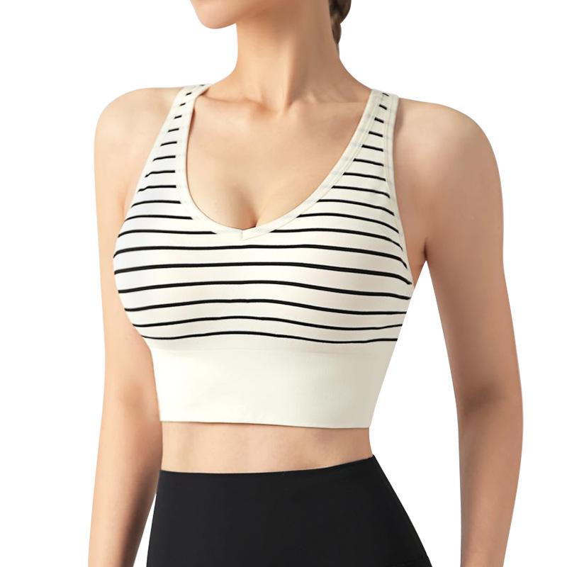 ブラジャー レディース ランニング ヨガウェア スポーツブラ 揺れにくい ハイサポート 一体型カップ パッド付き スポーツインナー