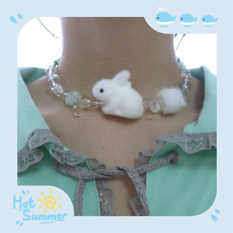 ネックレス レディース 四つ葉 クローバー うさぎ 兎 ウサギ ラビット 植毛 ベルベット調 ボール かわいい おしゃれ アクセサリー ペンダント 豪華感・素材: 仿珍珠・カラー: 草露小兔・度: 800シルバー・スタイル: カートン・スタ...