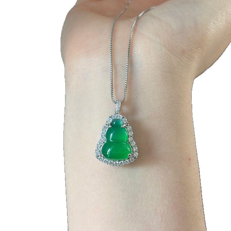 ネックレス レディース シルバー925 瑪瑙 ペンダント トップ 女性用 アクセサリー 瓢箪 ヒョウタン ラッキーアイテム 豪華感