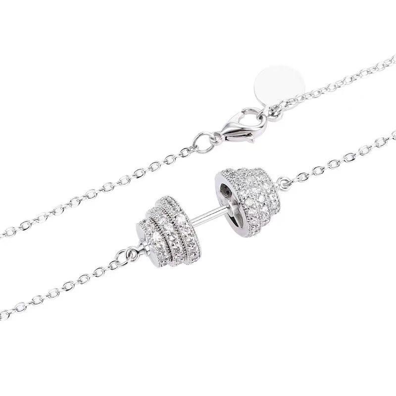 ネックレス ジルコニア ダンベル バーベル 鎖骨 小さめ 軽い ペンダント ヒップホップ ラッキーアイテム