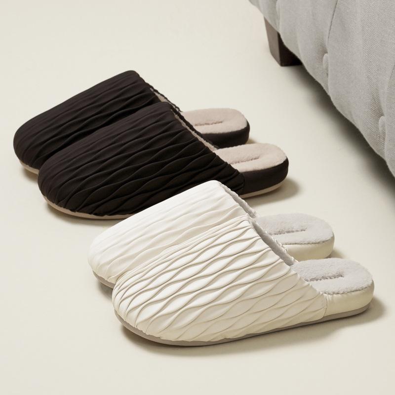 ルームシューズ レディース 秋冬 保温 裏起毛 PUレザー カップル 室内履き 滑り止め 暖かい 履きやすい ふわふわ 快適 かわいい おしゃれ