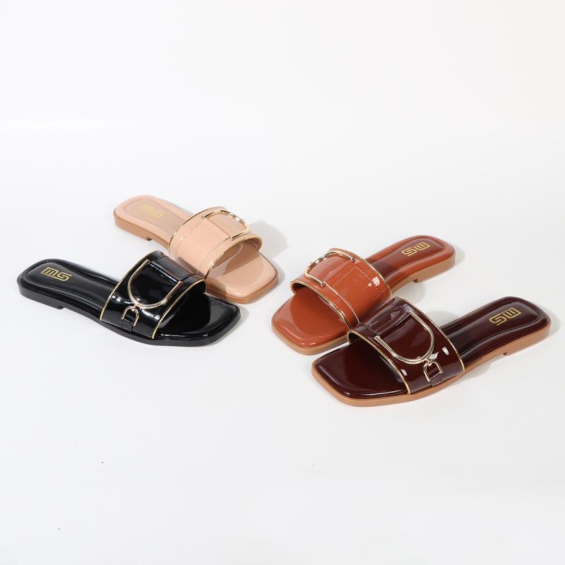 サンダル レディース 春夏 ビーチサンダル フラット底 普段使い ファッション 凉拖・カテゴリ: サンダル・対象年齢: 成年・スタイル: カジュアル・流行の要素: 金属・アッパー素材: PU・靴底素材: ゴム・靴底の製法: 粘着・カラー: ...