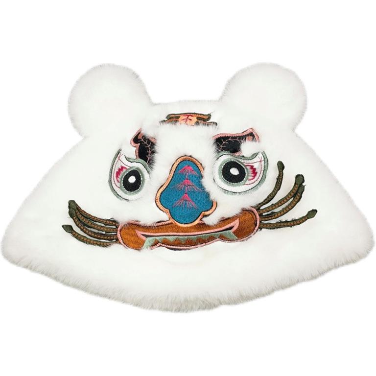 帽子 レディース レトロ 刺繍 ウサギ耳付き エスニック風 刺繍入り 秋冬 加厚 防寒 トラ柄・カテゴリ: 帽子・流行要素: 動物（獅子、ウサギ）・帽頂款式: 円頂・帽檐款式: 無檐・カラー: ブラック、カーキ、ホワイト・サイズ: 均码・機...