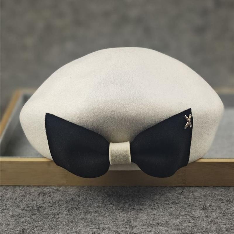 ベレー帽 レディース 秋冬 ウール レトロ 画家帽 ファッション 帽子 ヘアアクセサリー コサージュ付き かわいい 上品 エレガント