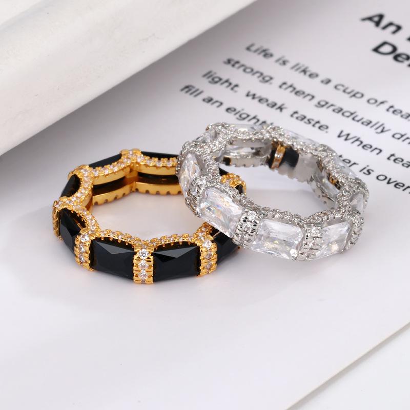 指輪 レディース ブラック瑪瑙 リング ジルコニア 宝石 電気メッキ加工 高級感 ファッション 個性的・種類: 指輪、リング・素材: 銅・造型: 幾何学型・処理: 電気メッキ・スタイル: 淑女、ファッションOL・カラー: 金色、白K・サイズ...