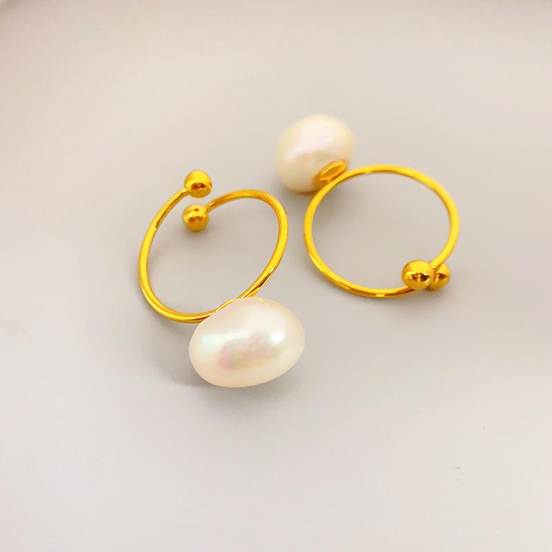 指輪 レディース バロック 淡水パール シルバー925 エレガント ファッションリング おしゃれ フリーサイズ オープンリング 人差し指・種類: 指輪、リング・素材: 銅・造型: 幾何学型・処理: 電気メッキ・スタイル: ファッションOL・...