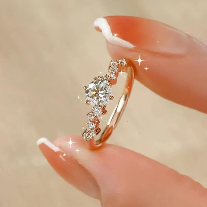 指輪 レディース ファッション リング メンズ ユニーク デザイン ジルコニア 高級感 結婚式 プロポーズ 人差し指