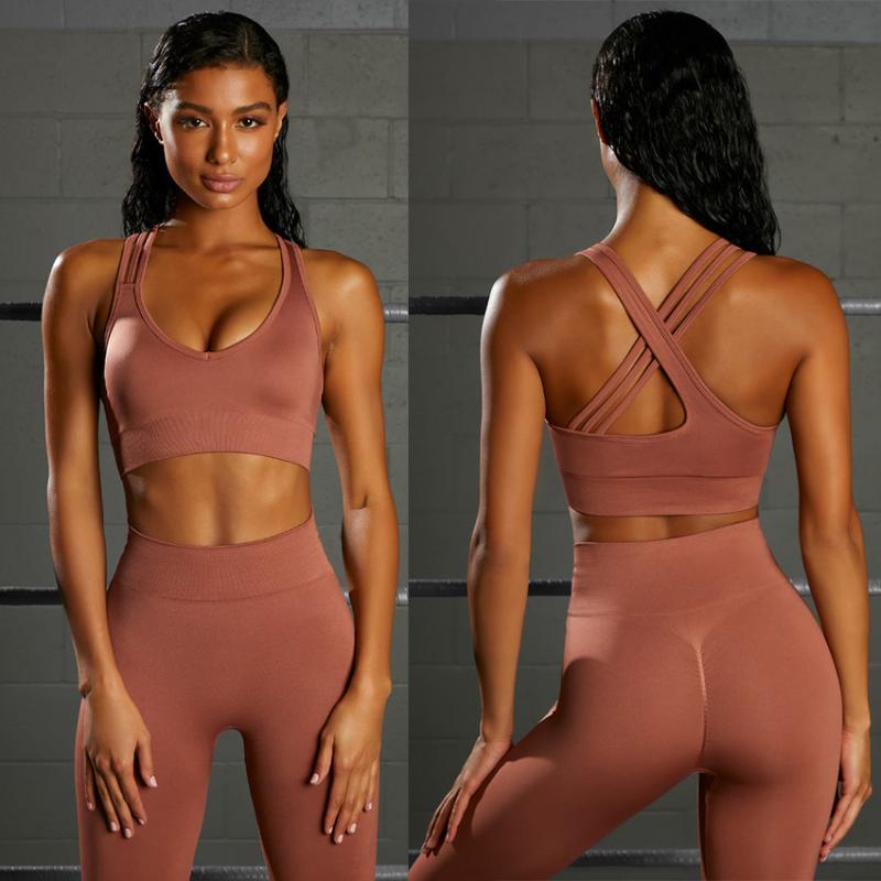 2ヨガウェア レディース 上下セット スポーツブラ ランニングウェア シームレス レギンス 速乾性 吸湿性 ヨガ 運動用 ショートパンツ トレーニングウェア フィットネス スポーツ ウェア