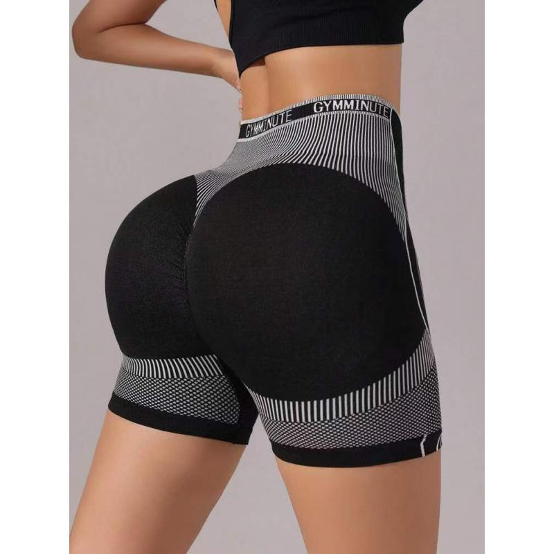 2ヨガパンツ レディース スポーツ 3分丈 高腰 レギンス ショートパンツ シームレス フィットネスパンツ ピーチヒップ ヒップアップ 無地