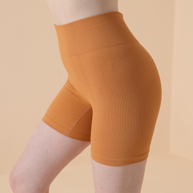 ヨガパンツ レディース 高腰 腹押さえ スポーツ レギンス 無縫製 タイト 短パン ヒップアップ トレーニング フィットネス 伸縮性 吸湿速乾