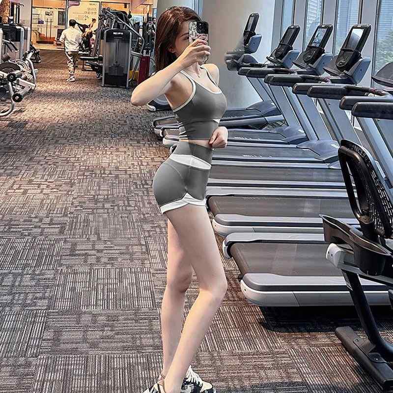 2ヨガ セット レディース スポーツ ウェア 上下セット 速乾性 通気性 ブラ 美背 運動 ランニング サイクル トレーニング