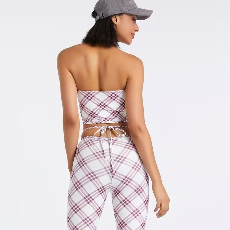 ヨガウェア レディース セットアップ 格子柄 チューブトップ へそ出し 運動着 スポーツブラ パッド付き フレアパンツ スポーティー セクシー 高級感