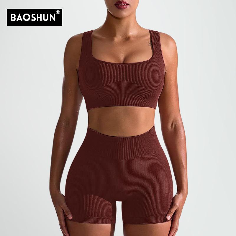 ヨガウェア レディース スポーツブラ セットアップ レギンス 上下セット シームレス フィットネス トレーニング ランニング アウトドア スタイルアップ 腹押さえ ヒップアップ