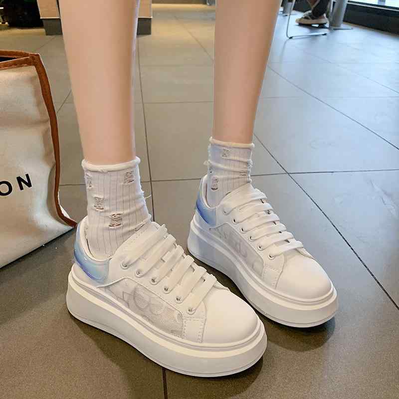 スニーカー レディース 韓国 厚底 メッシュ 通気性 身長アップ スタイルアップ カジュアル 女性用 美脚 歩きやすい 普段使い・靴の材質: 超纤・靴底の材質: 橡胶・性別: 女性・靴帮の高さ: 低帮・靴底の工艺: 粘胶鞋・着用方式: 前系...