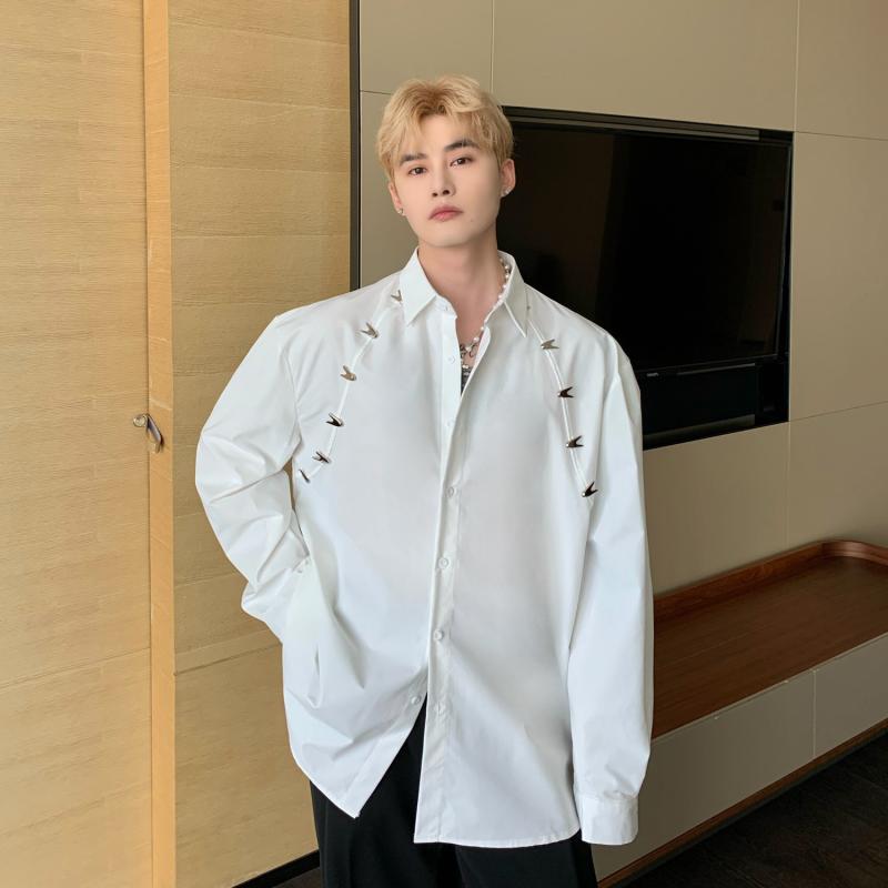 シャツ メンズ 男性用 ゆったり 長袖 トップス 韓国 春秋 カジュアル 電気メッキ加工 金属装飾 デザイン[ "・面料名称: 化繊類混紡", "・材质功能: 免烫", "・面料支数: 20...