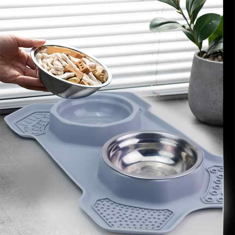2ペット用 食器マット 大型犬 猫 兼用 シリコン製 滑り止め 吸盤付き 食べやすい 飲みやすい こぼれ防止 拭きやすい 清潔 衛生 的 多機能