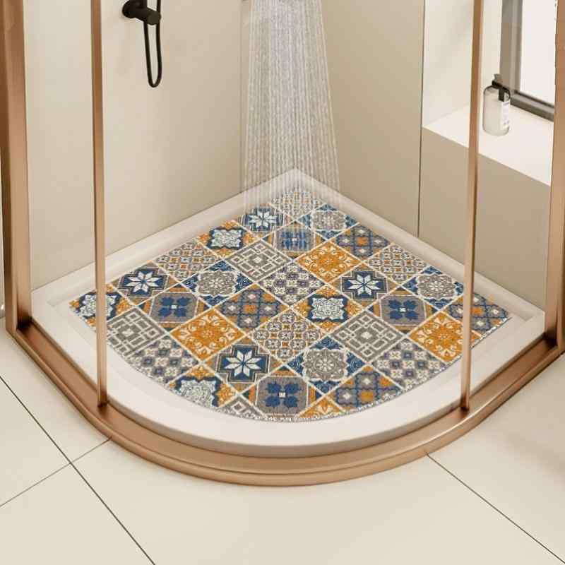 バスマット 扇形 トイレマット 浴室マット 防滑 吸水 速乾 镂空 接触冷感