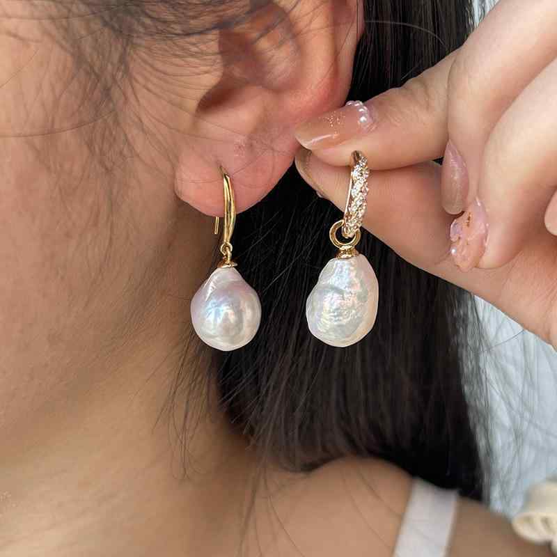 ピアス レディース バロック パール 淡水 小さめ 豪華感 多way 米型