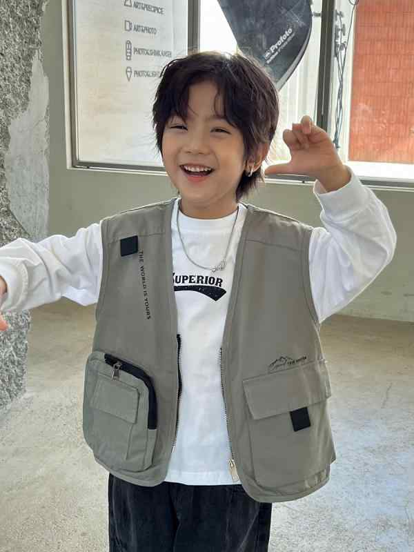 ベスト キッズ 男の子 子供服 アウター 春秋 おしゃれ カジュアル チョッキ 接触冷感 吸湿速乾 ミリタリー[ "・性別: 男", "・スタイル: 個性", "・対象年齢: 中小キッズ (...