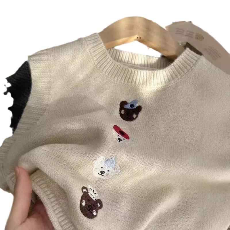 ニット キッズ 子供服 ベスト 春秋 かわいい クマ 刺繍 ウール チョッキ 男の子 女の子 幼児 防寒