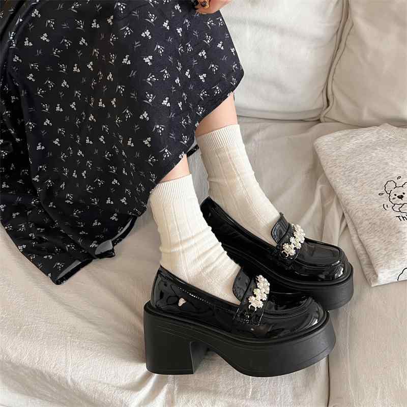 ローファー レディース 厚底 小柄 マリージェーンシューズ フラットシューズ レザーシューズ パール飾り付き 身長アップ かわいい 歩きやすい フェミニン ガーリー 春