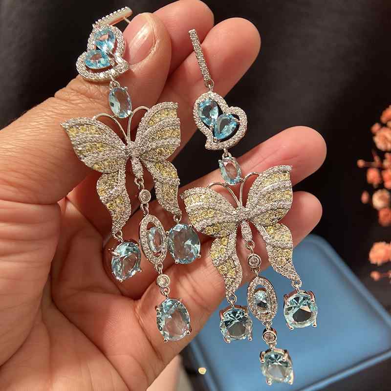 ピアス レディース 韓国風 バタフライ 蝶 ジルコニア 揺れる ドロップピアス カラフル エレガント かわいい 上品