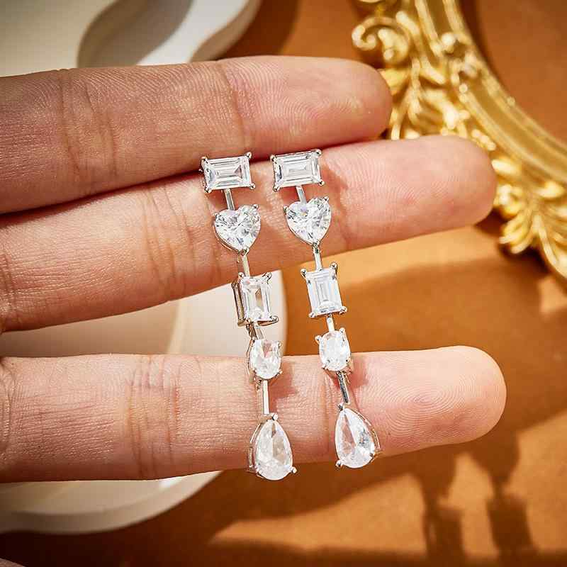 2ピアス レディース 水滴 揺れる ゴールド 電気メッキ加工 スイート 豪華 パーティー イベント ロング ドロップ