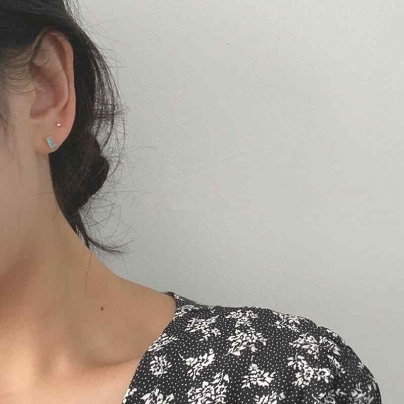 ピアス レディース シルバー925 養耳 軟骨 長方形 ジルコニア シンプル かわいい 個性的
