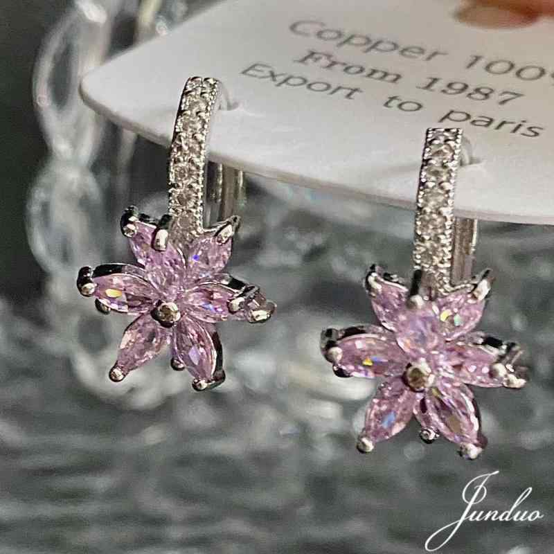 ピアス レディース ダブル ジルコニア 花びら モチーフ 軽 贅沢 気質 清新 スイート フラワー スタッド イヤリング[ "・造型: 花卉", "・処理工芸: 電気メッキ", "・カラー:...