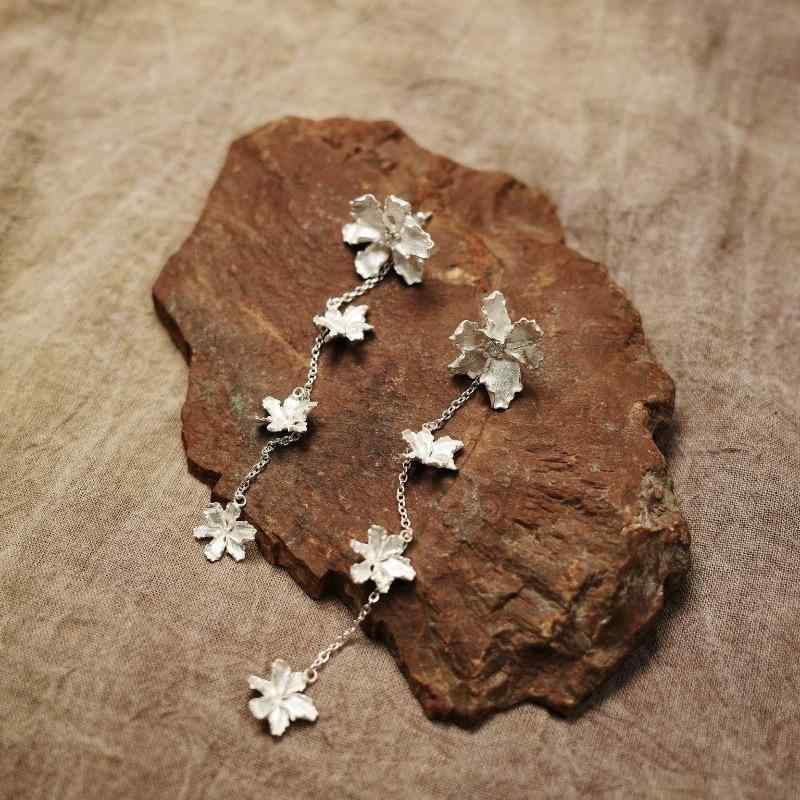 イヤリング レディース 925 シルバー製 アイリス 垂れ下がり オリジナル デザイン アクセサリー ギフト・処理工芸: 電気メッキ・造型: 花卉・カラー: 耳飾り1組・流行要素: 花朵・スタイル: 軽奢風・材質純度: 925銀・スタイル分...