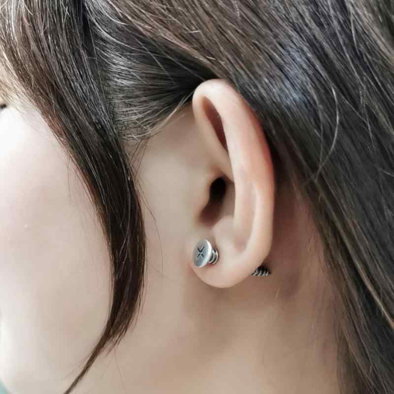 ピアス レディース シルバー925 冷淡風 ねじ釘 スタッドピアス 個性的 シンプル クール ファッション アクセサリー